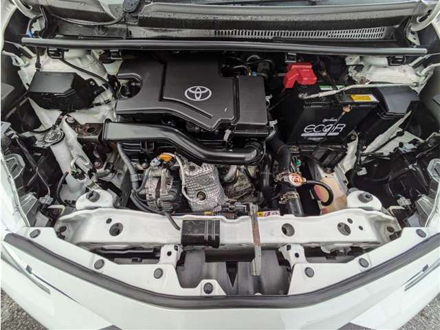 トヨタ ヴィッツ（Vitz） 1.0F・2019(R1)年式・ホワイト・1000cc・沖縄トヨタ自動車株式会社 トヨタウン名護店・5万km ...